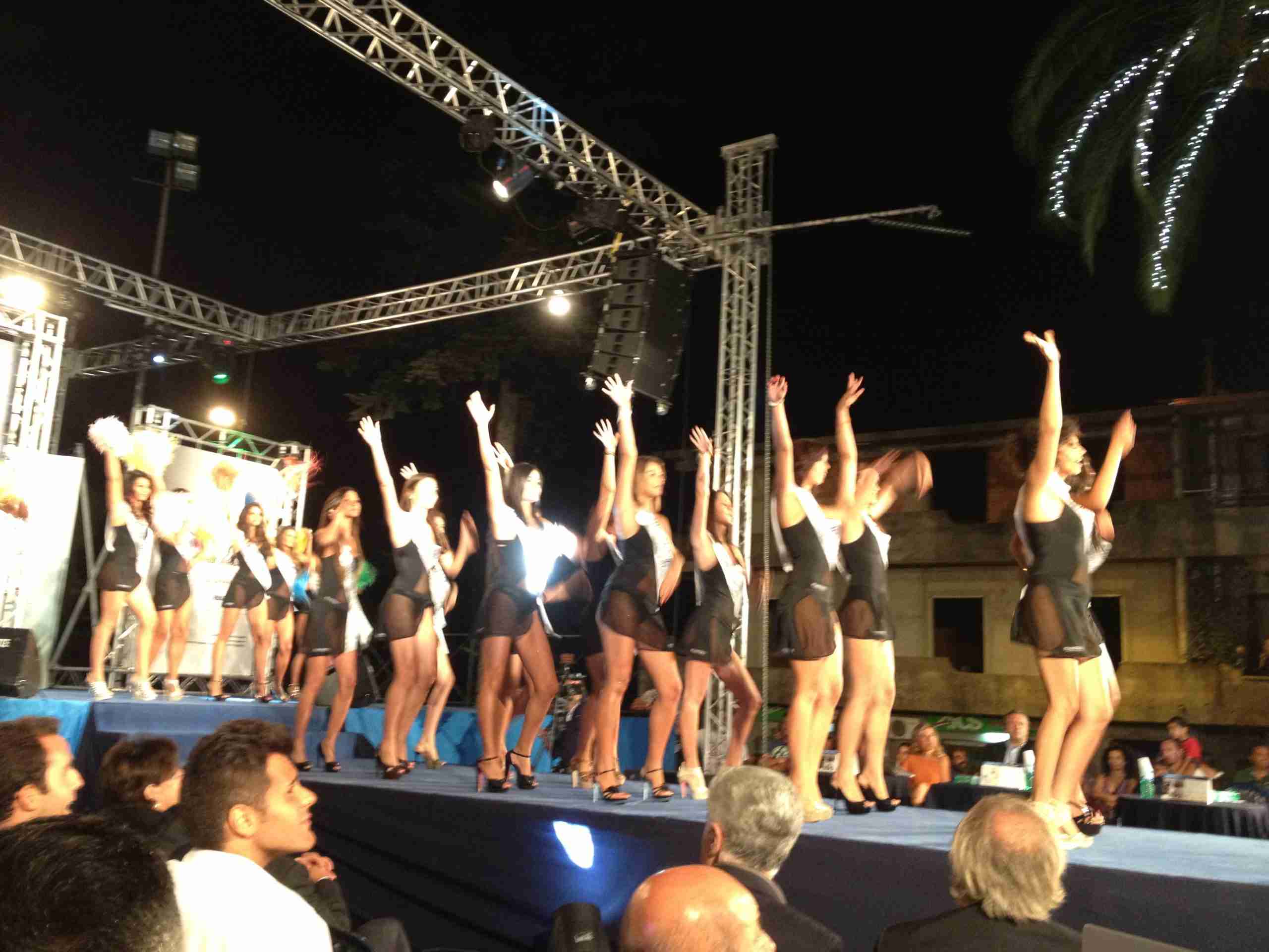 Claudia Romeo eletta Miss Calabria 2012 - Inquieto Notizie