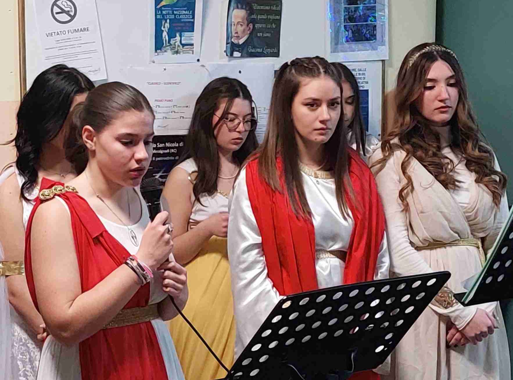 Palmi, al "Pizi" in scena il fascino del liceo classico - Inquieto Notizie